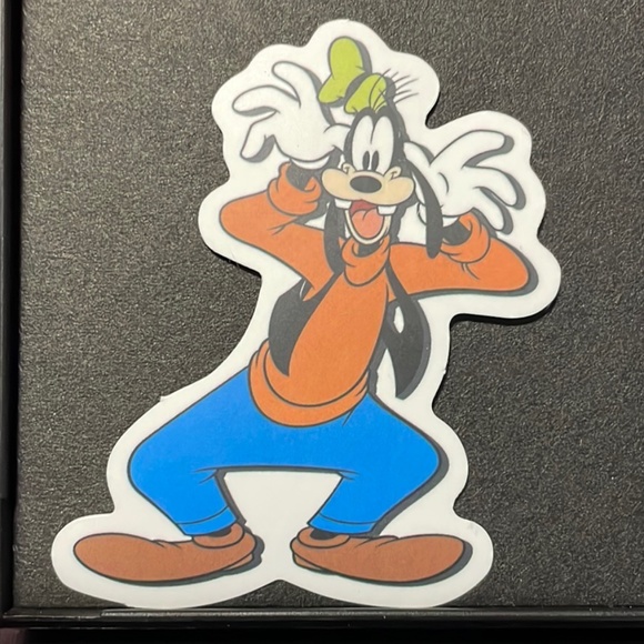 Design | Sticker Goofy | Poshmark